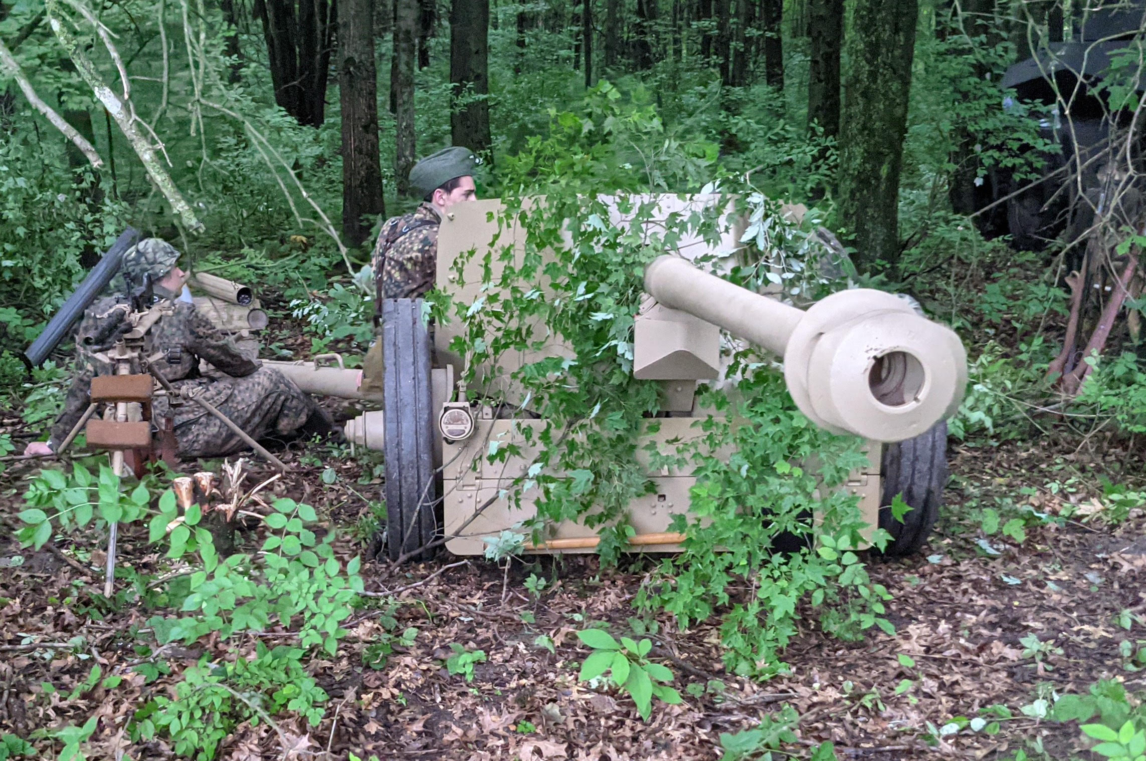 Pak 40 75mm - WW2 Vehicle Rentals